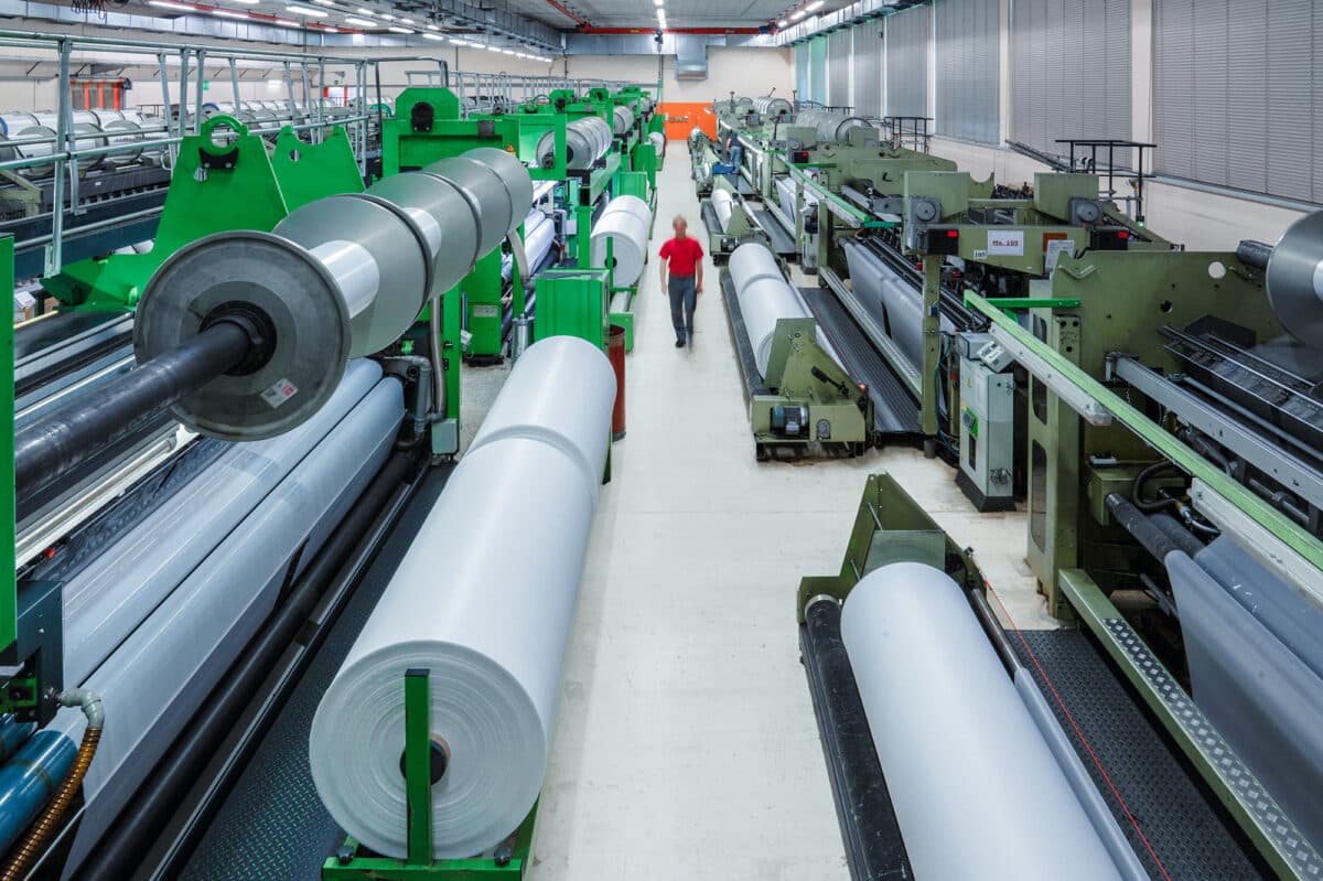 Kufner Holding | Interlining Fabrics & Technical Textiles